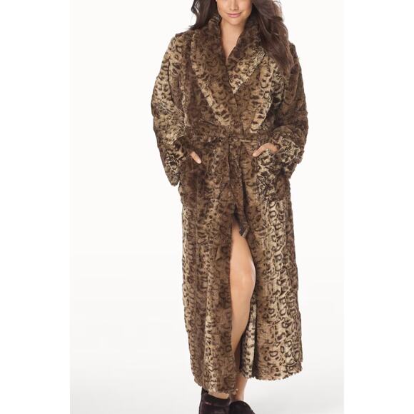 Soma | Intimates & Sleepwear | Soma Embraceable Luxe Long Animal Print ...